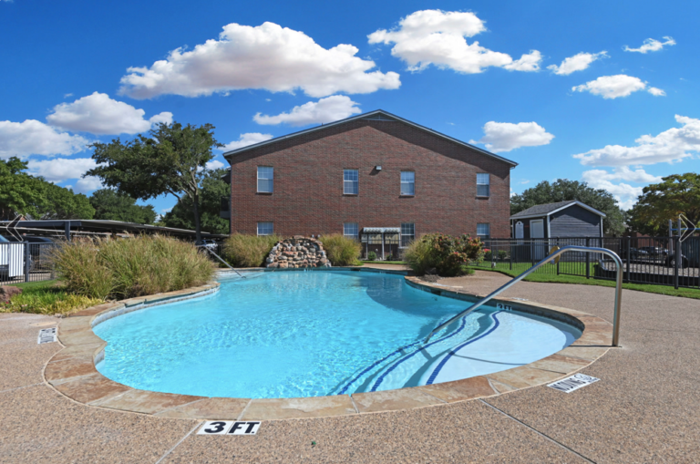 Where Excellence Defines Living | Carleton Living